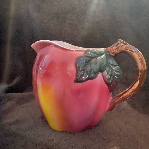 Kitchen | Apple Pitchers | Poshmark